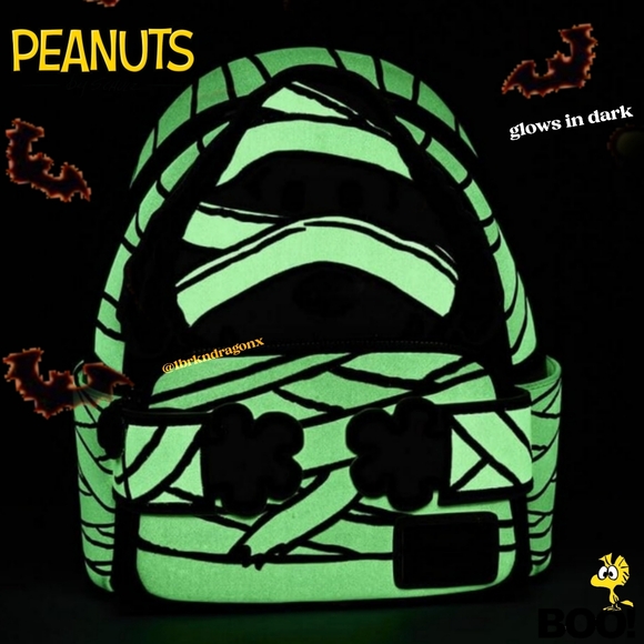 Peanuts | Accessories | Nwt Snoopy Peanuts Halloween Backpack Loungefly ...